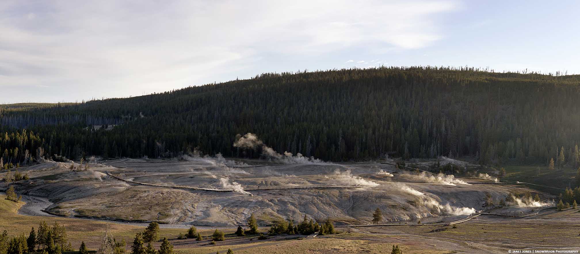Old Faithful and Geyser Hill - Yellowstone Naturalist